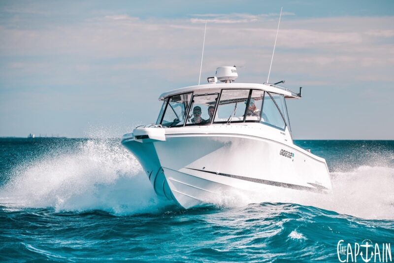 Fury 282 Dual Console - Fury Boats